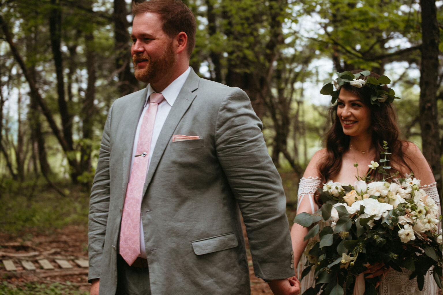 Samantha + Garrett are married! Gilbertsville Farmhouse | South New ...
